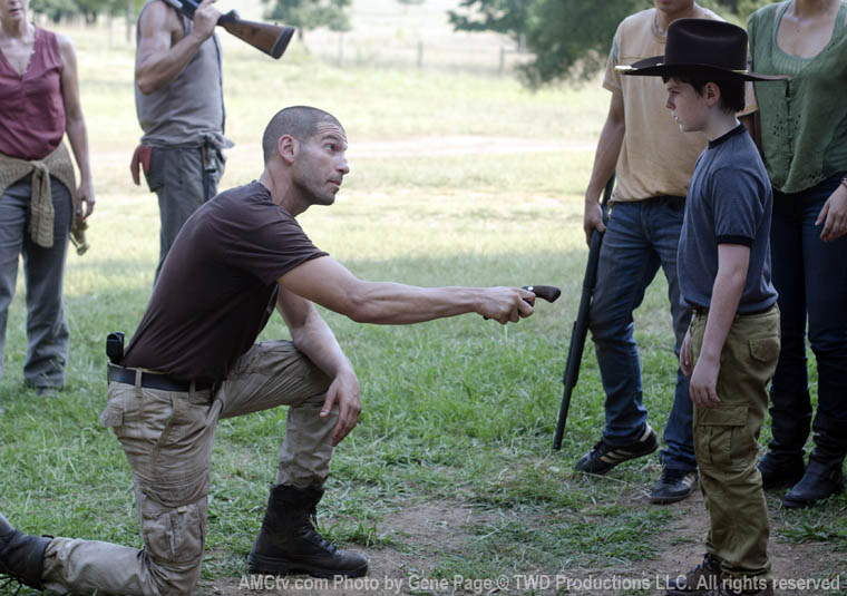 THE WALKING DEAD: TEMPORADA 2, EPISODIO 7, "PRETTY MUCH DEAD ALREADY ...