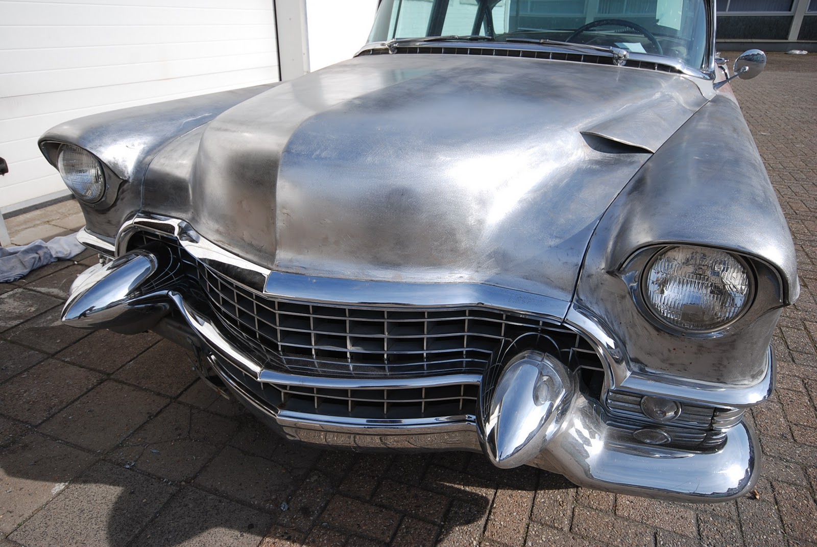 B and S Kustoms: '55 Cadillac Progress