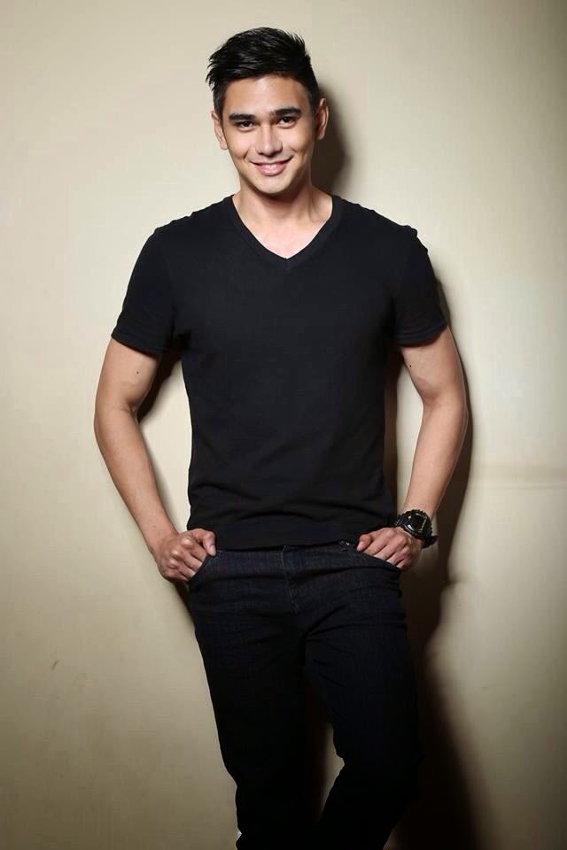 Man Central: Luke Conde: IN Casual Wear