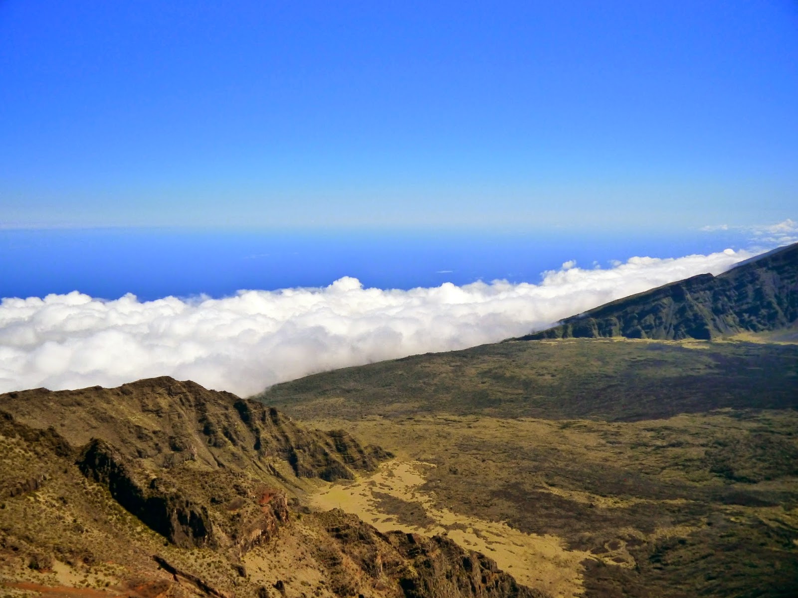 American Travel Journal: Leleiwi Overlook Trail - Haleakalā National Park
