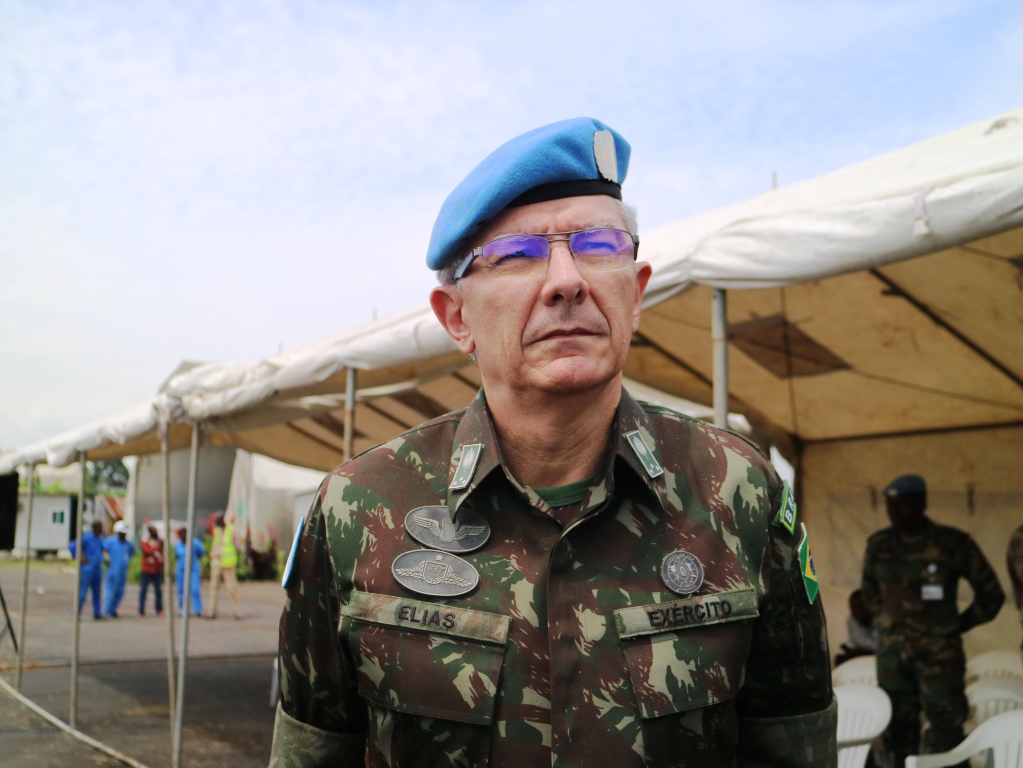 PICHA NA MAZUNGUMUZO: Le Lieutenant Général Elias Rodrigues Martin ...