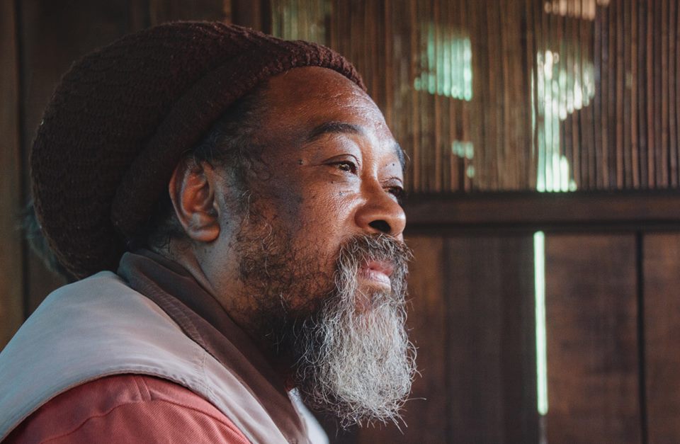 Summa iru: Spațiul libertății - Documentar despre Sri Mooji în ...