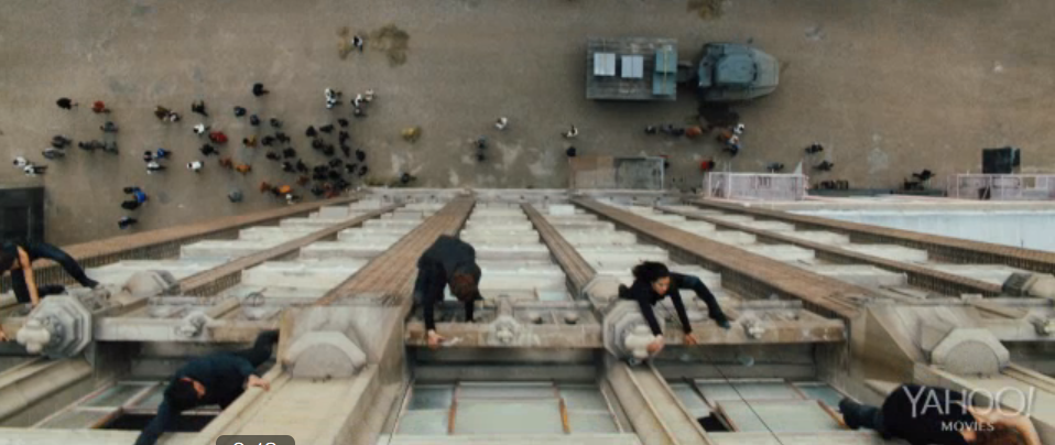 The Divergent Life: VIDEO: First DIVERGENT Movie TV Spot + Screencaps