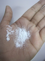 Color and Crease: Easy Trick: Thick Lashes using Loose/Talcum Powder