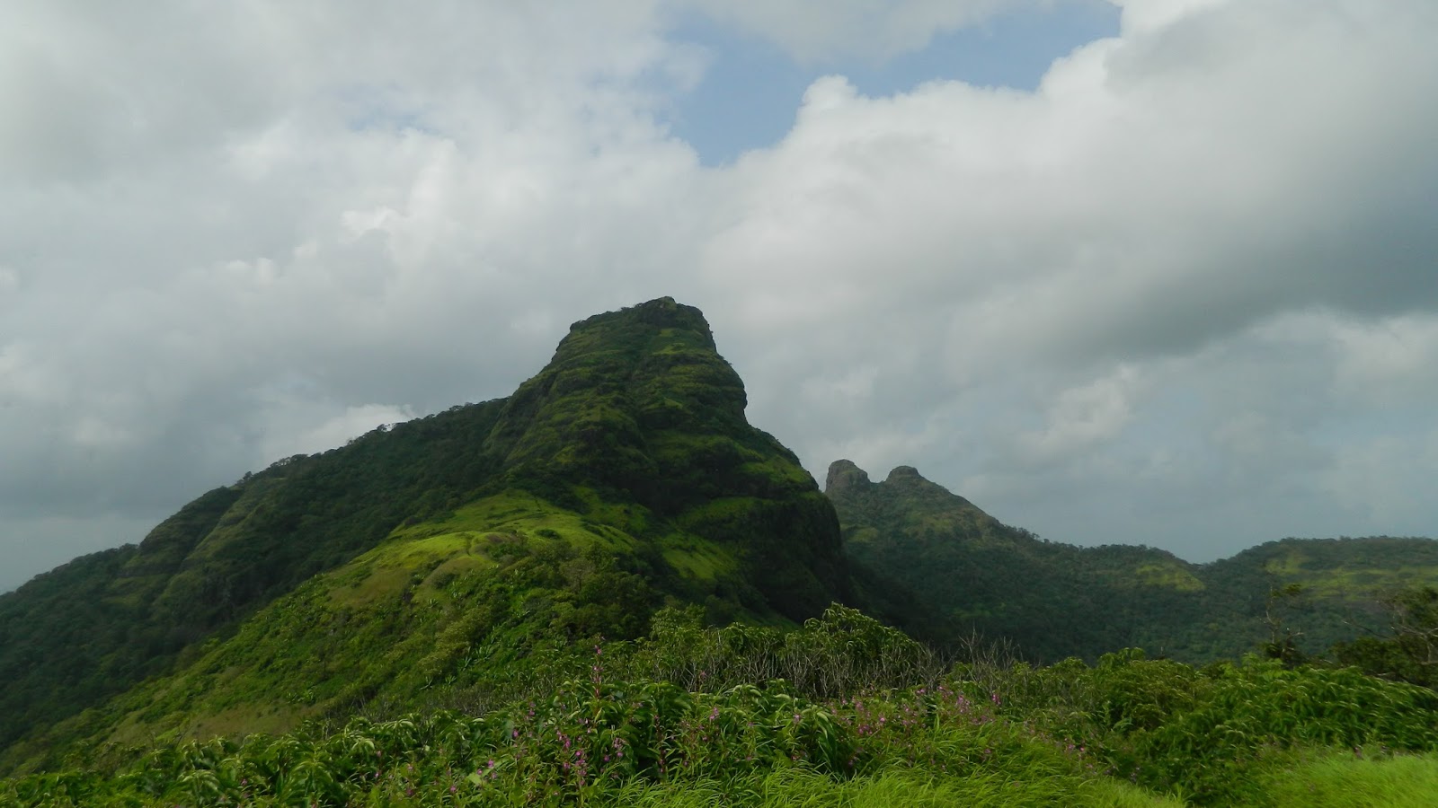NatureGuy: Trekking Takmak fort solo