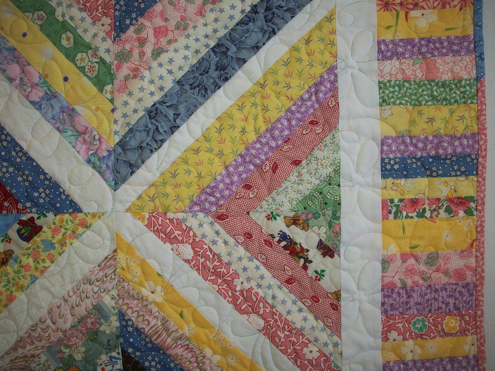 Quilting by Judith: Granny's String Quilt Completed