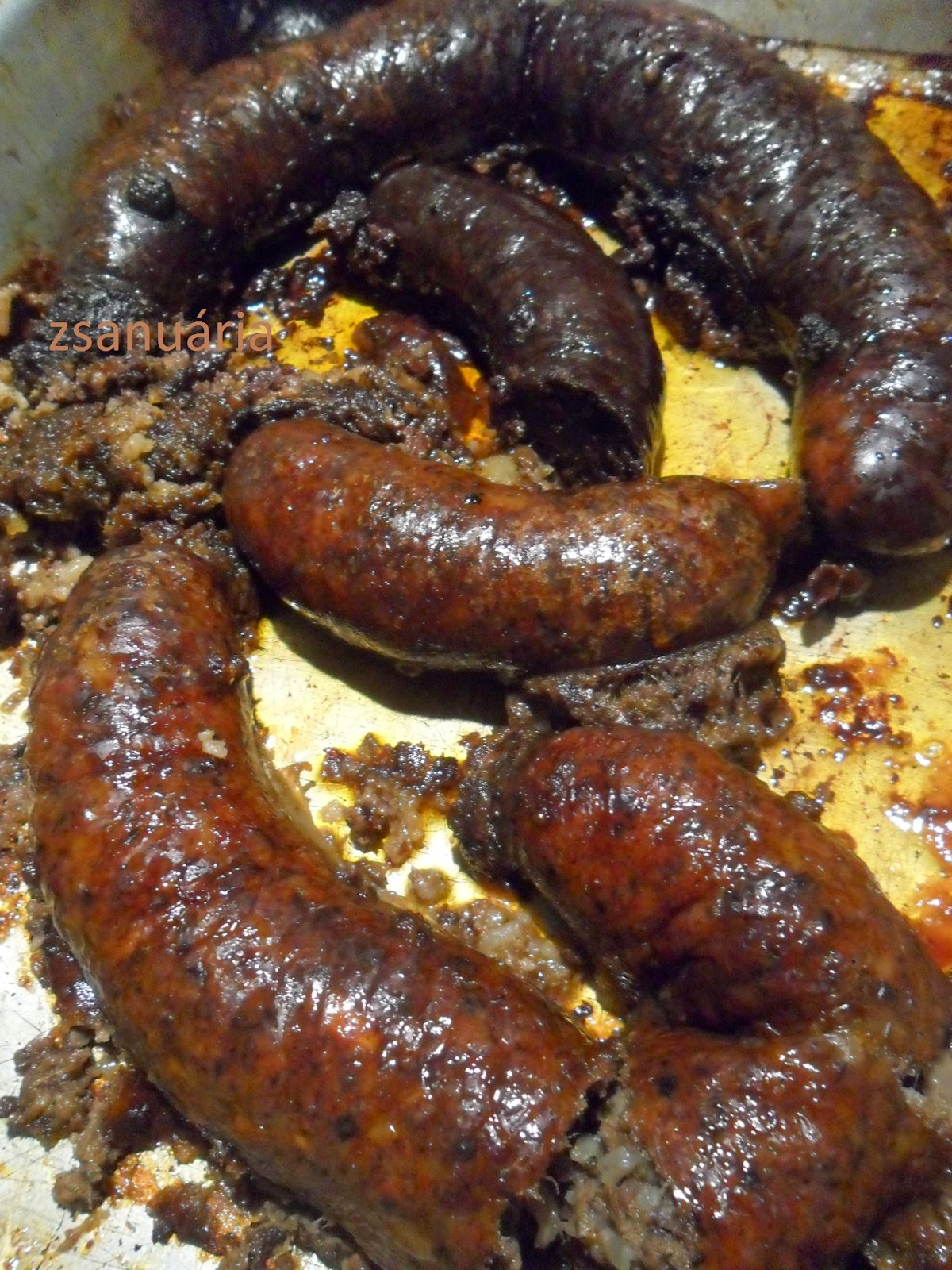 Zsanuária: Disznótoros... hurka, kolbász... családi toros történetek...