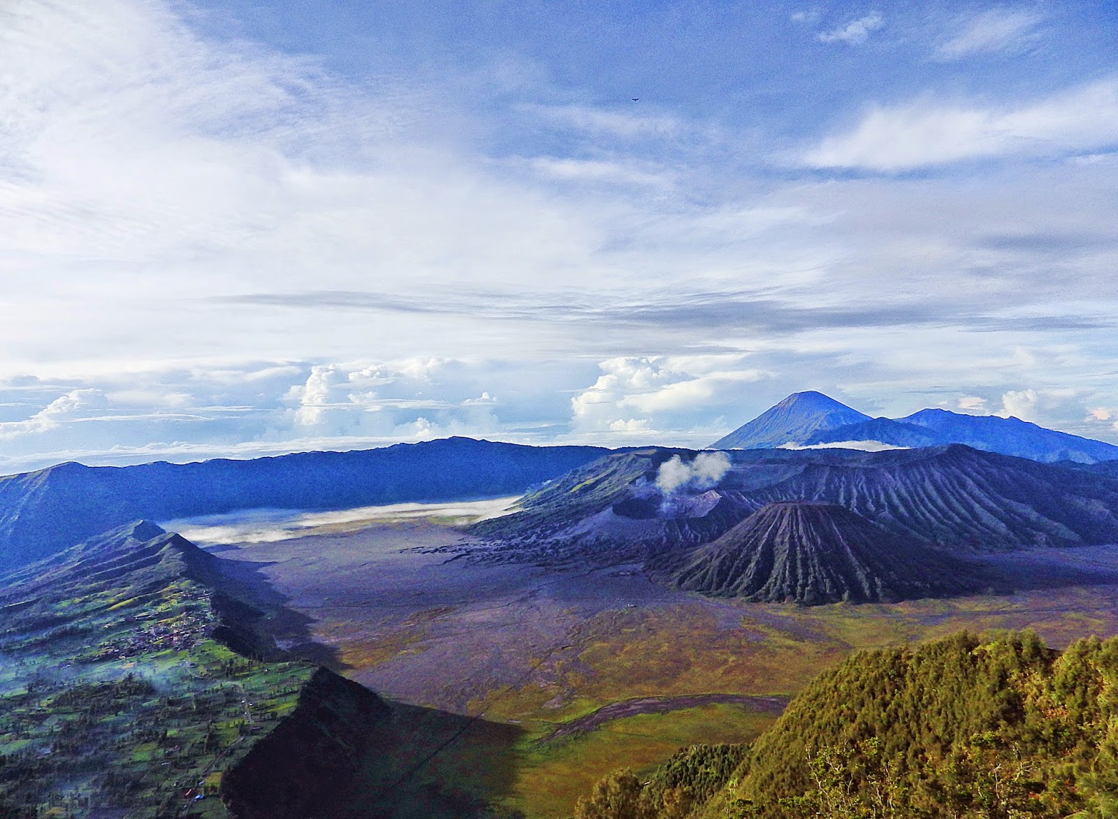 Sunrise at the Bromo Caldera. Gunung Bromo, Java. - Far Flung Places