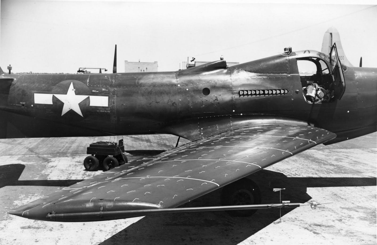 Tailhook Topics: Sweeping Change - The Bell L-39