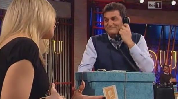 Affari Tuoi Sott'olio: La bellissima Anna Bevilacqua, nostra signora ...