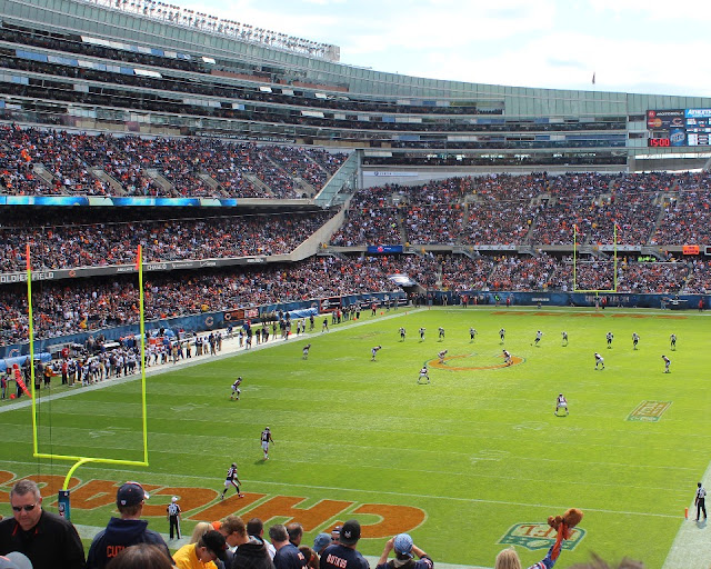 Seth Saith: Quick Snaps: Photos of the Chicago Bears vs. St. Louis Rams