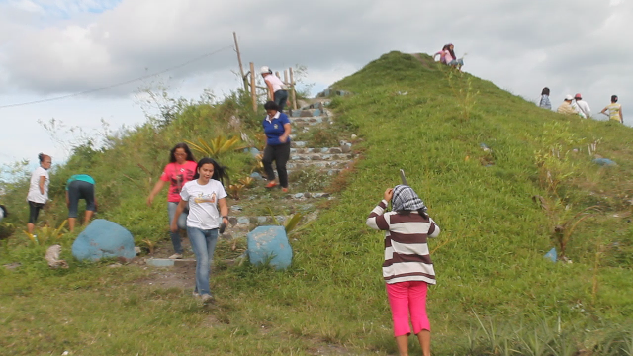 Barangay Cannery Site: Alay Linis