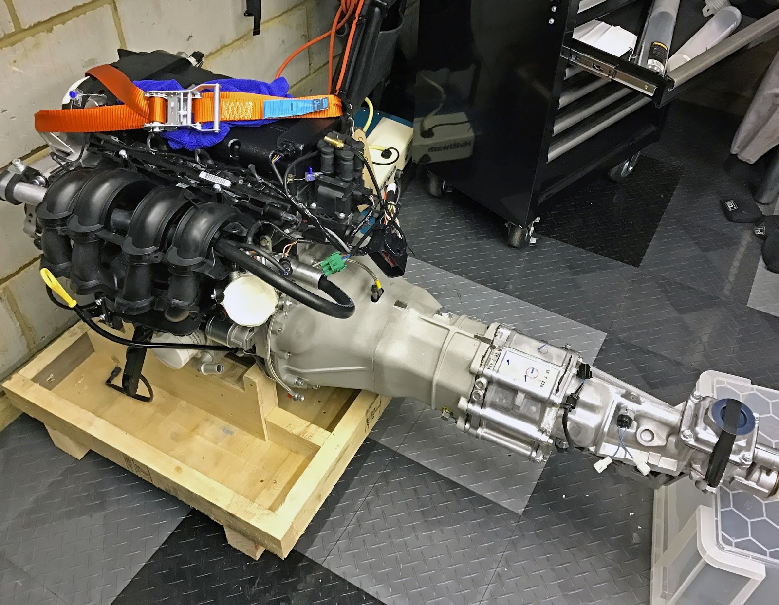 2019 Caterham 270R Racing Blog: Academy Car - Day Six - More Paint ...