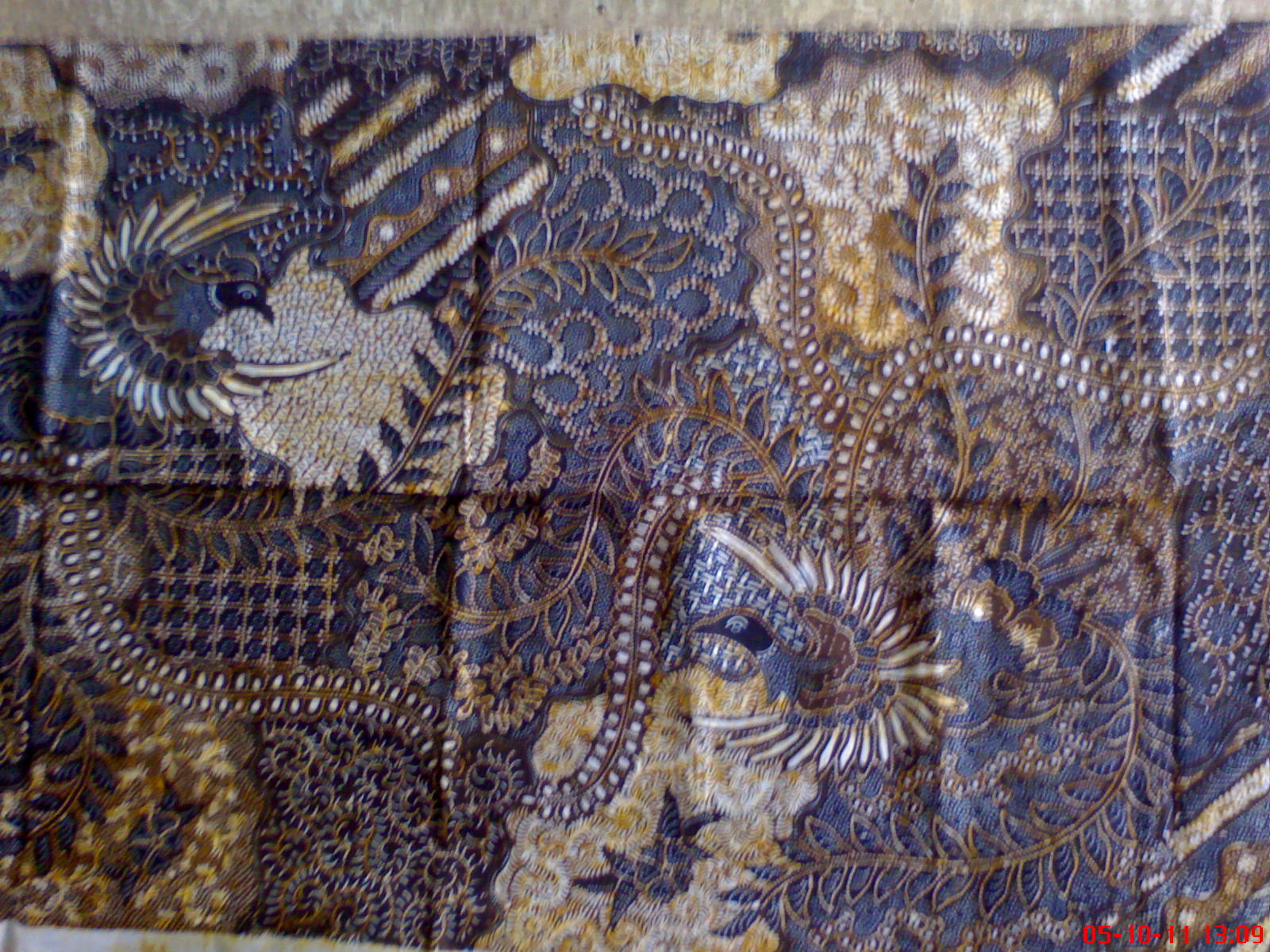 DUNIA BATIK INDONESIA : BATIK KHAS TULUNGAGUNG JAWA TIMUR
