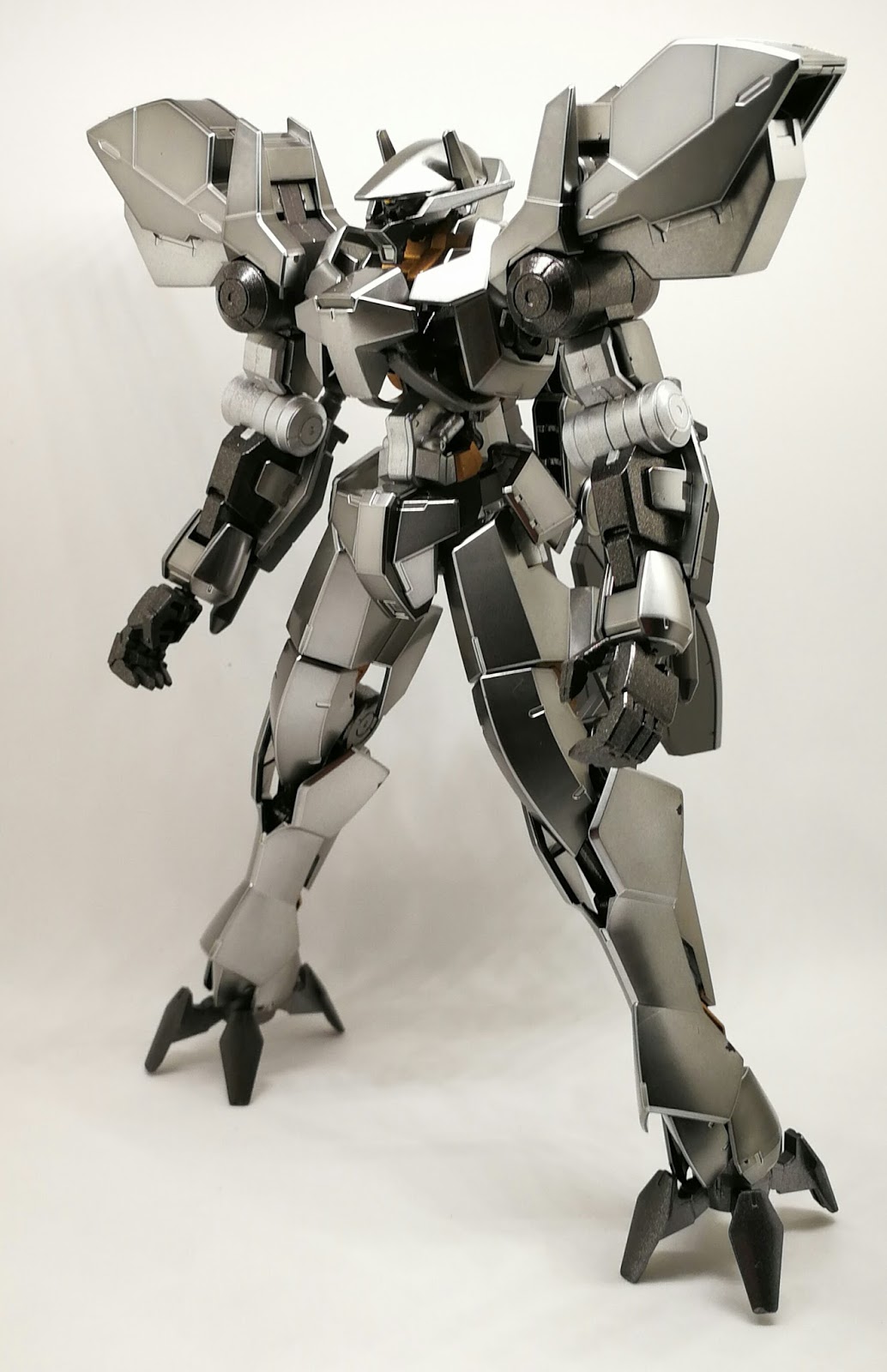 Gunplanerd: [Kit Insight] Bandai HGIBO 1/144 Graze Ein Iron Blooded ...