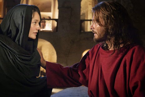 SALITANG BUMUBUHAY : ANG PITONG HULING WIKA NI HESUS