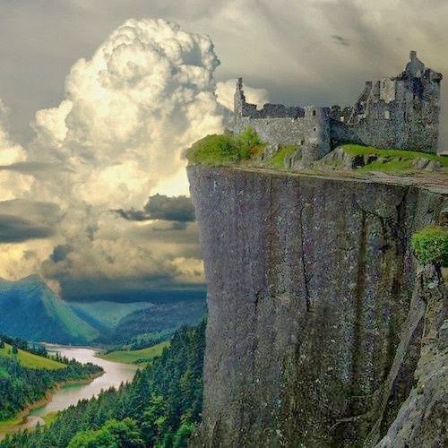 Stunning Views: Rocky Perch, Kilchurn Castle, Scotland
