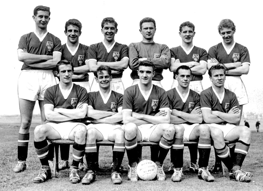 ⚽MANCHESTER UNITED F. C.