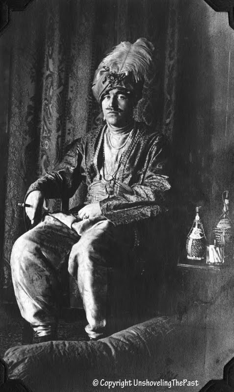 Unshoveling the Past: The "Chicago" Sheik