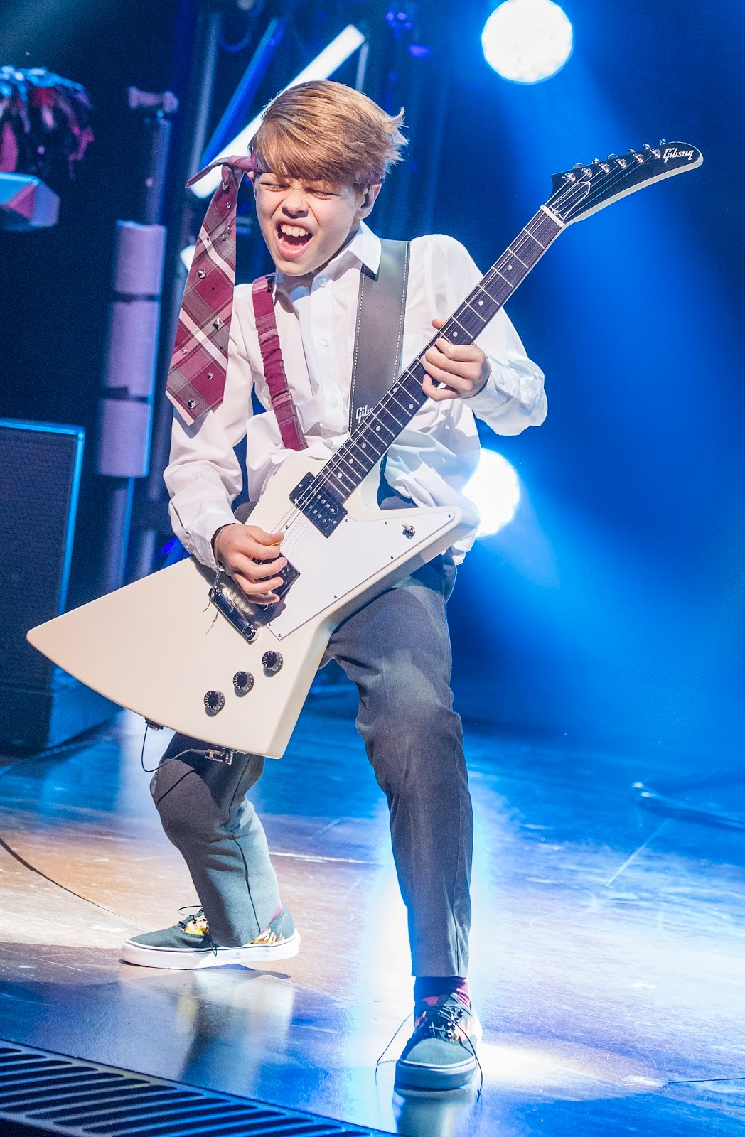 Partially Obstructed View: Theatre review: School of Rock