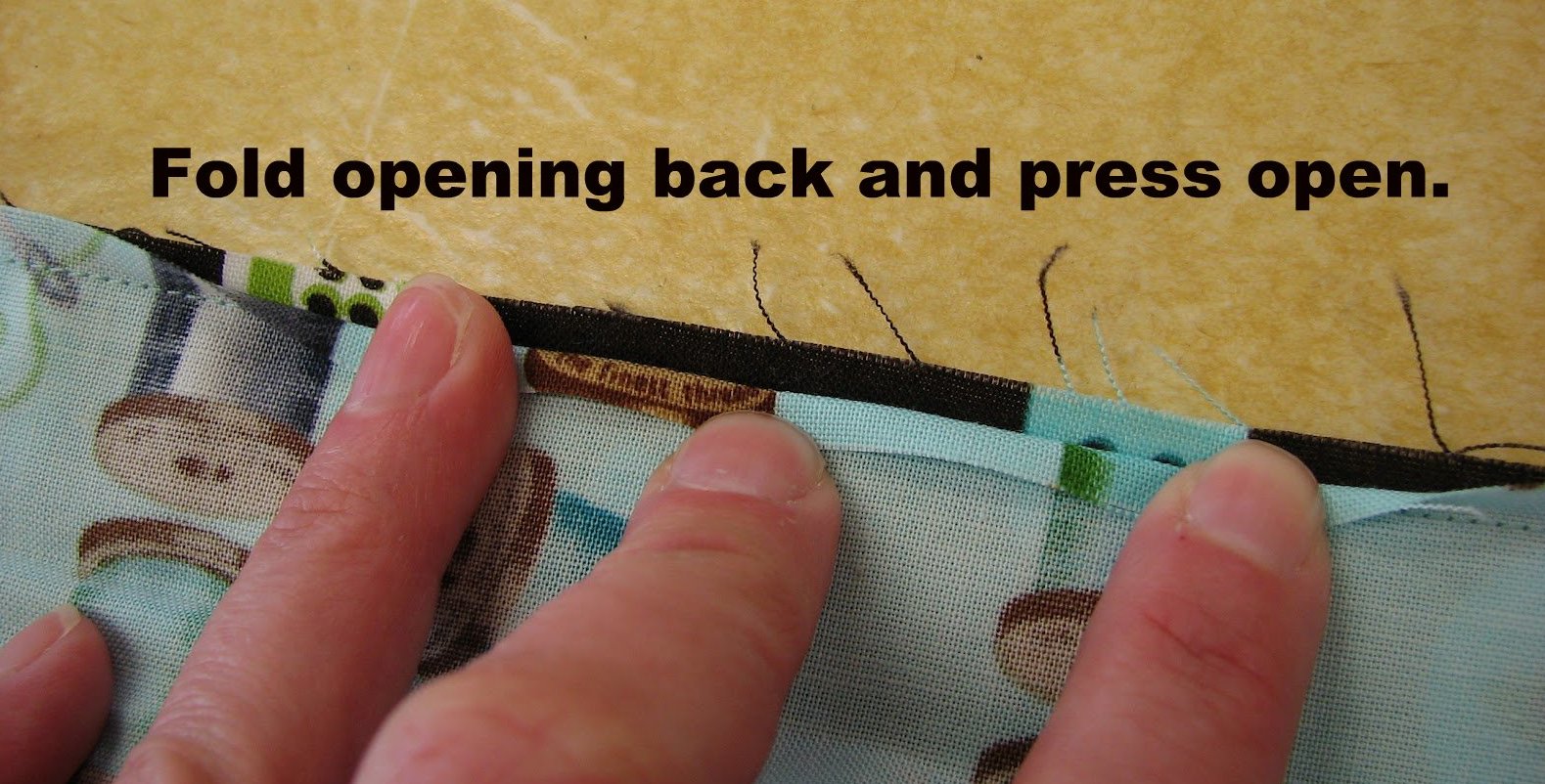 Ms. Elaineous Teaches Sewing: Pattern: Easy Fabric Belt