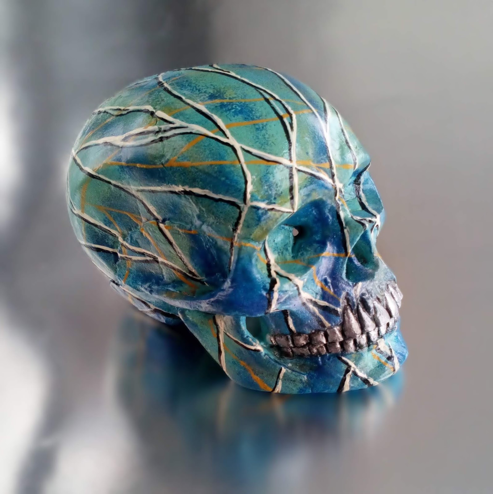 GCM-arte: ELECTRIC BLUE SKULL. Cráneo azul eléctrico. Escultura ...