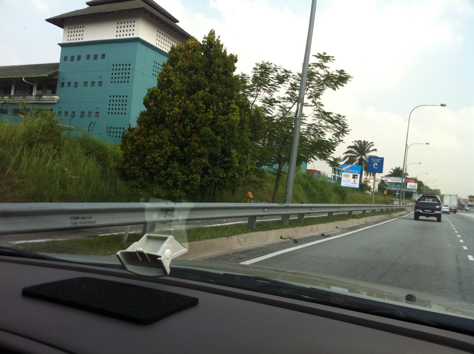 むぎむぎ一家マレーシア生活Ⅱ: 卒業検定：JSKLまで