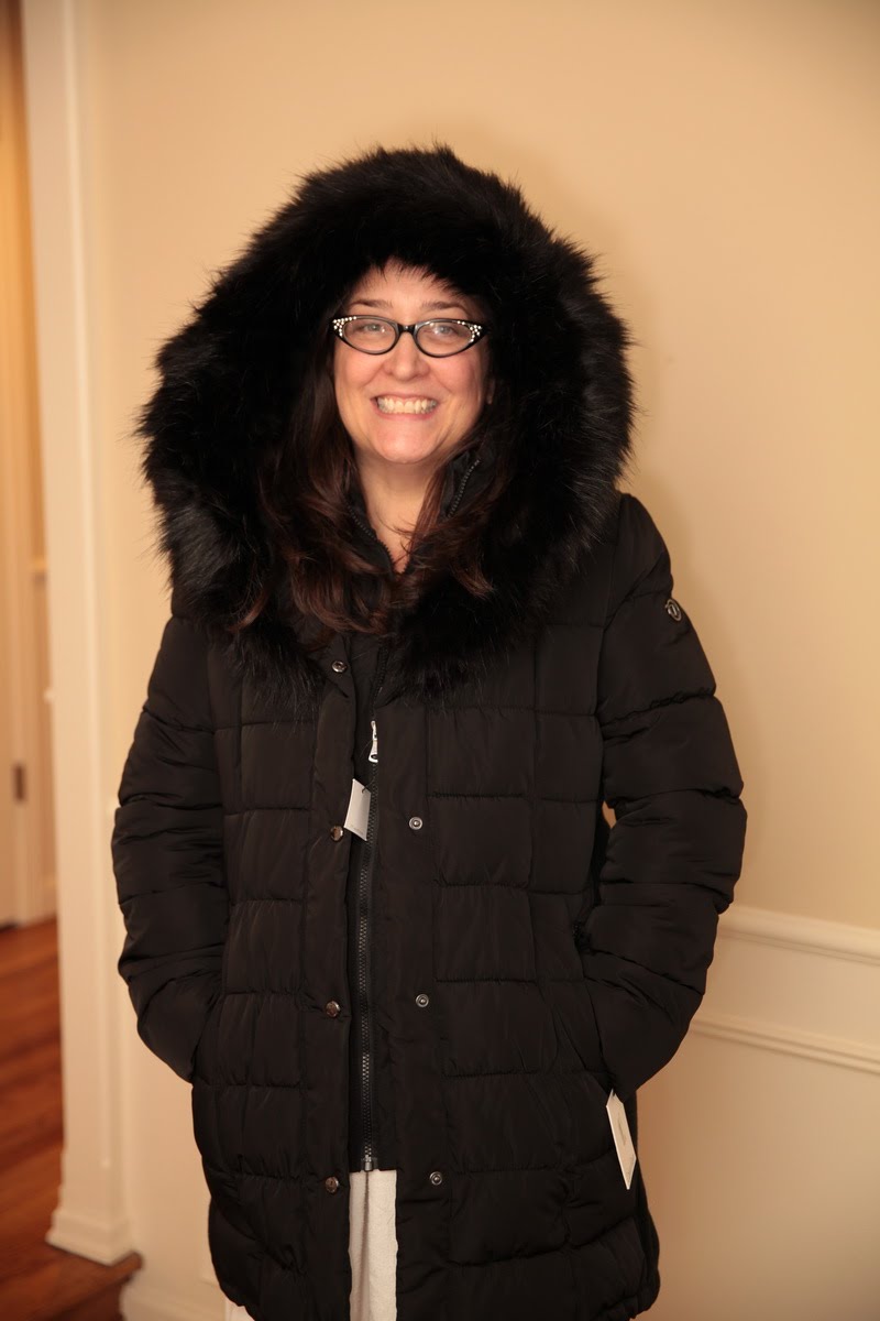 Ainsley Rae - Happy To Be Me