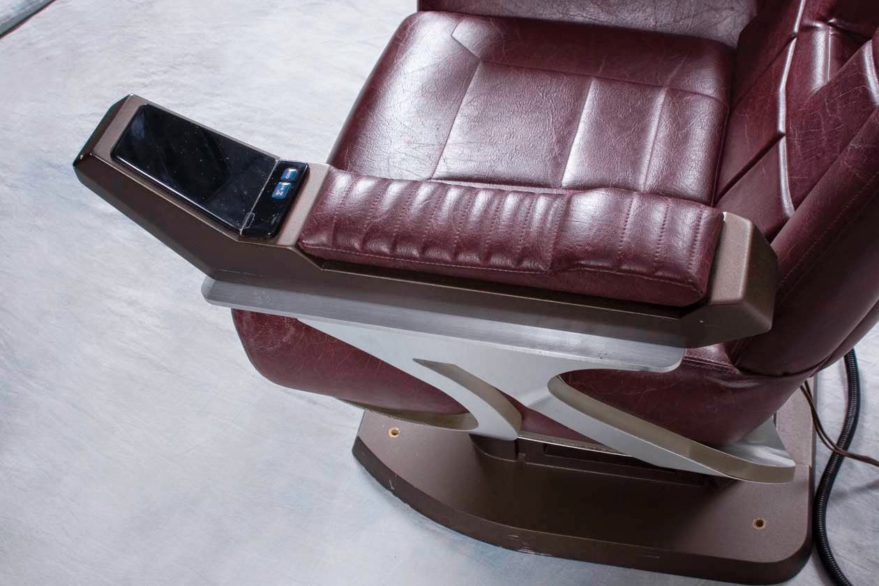 Star Trek Prop, Costume & Auction Authority: Jean Luc Picard's ...