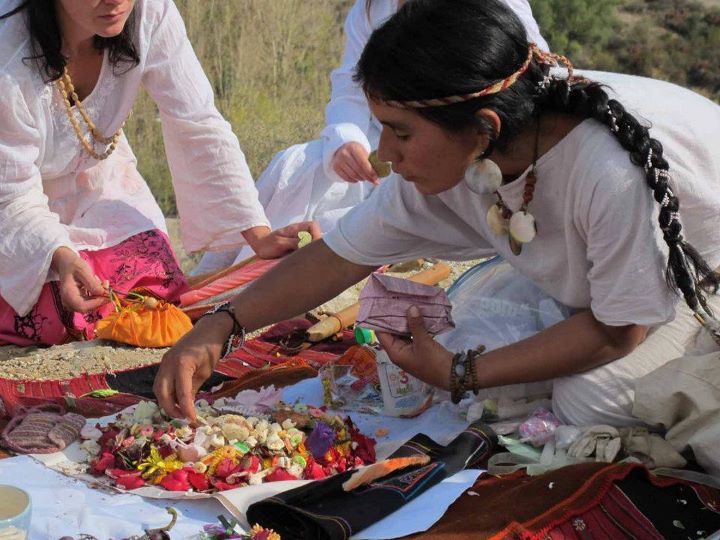 KILLA WARMI - Red de Sagrados Círculos de Mujeres-Perú