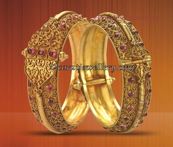 Antique Bangles with Screw System - Jewellery Designs