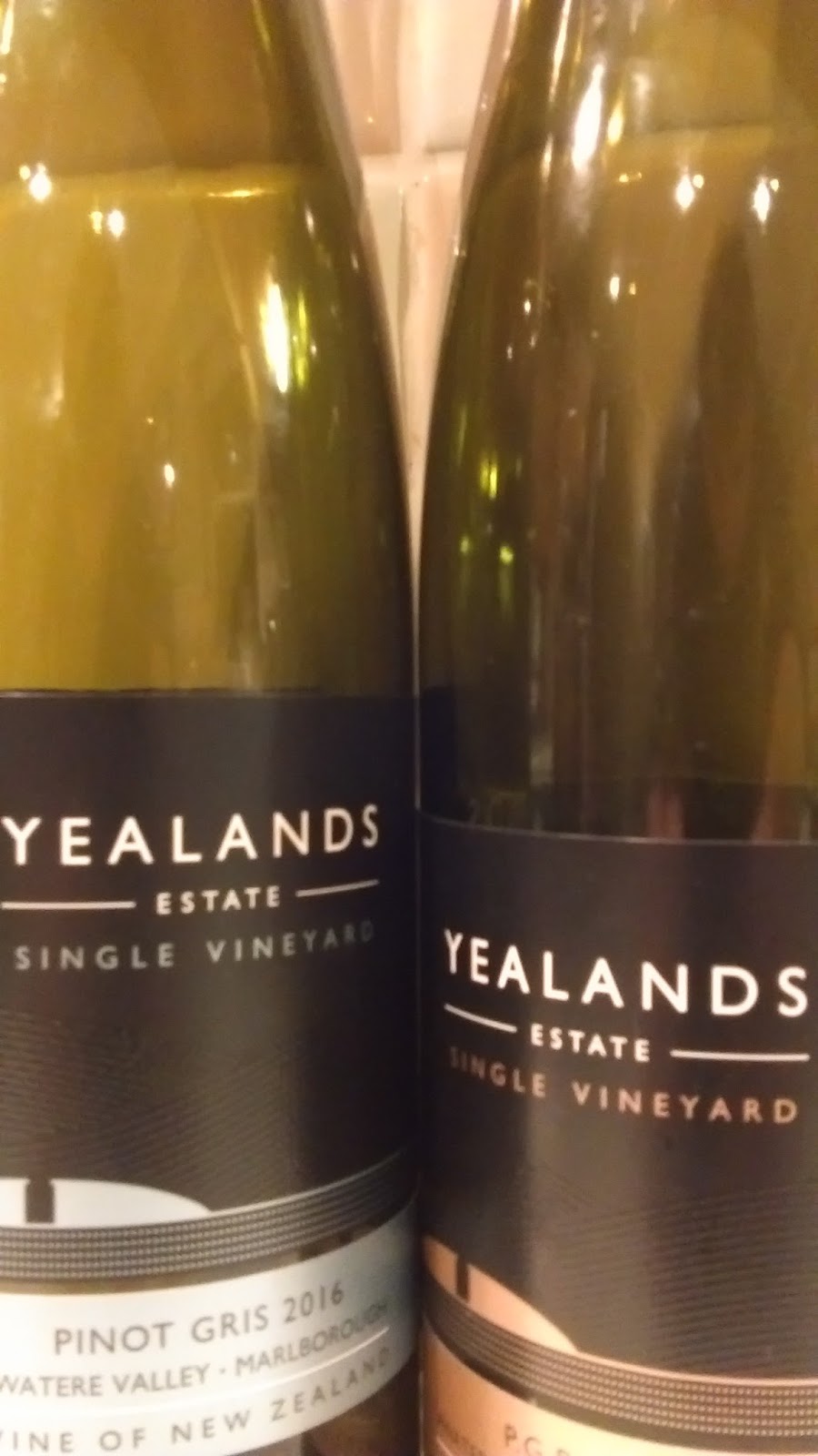 The Cambridge Wine Blogger: Two Yealands Whites