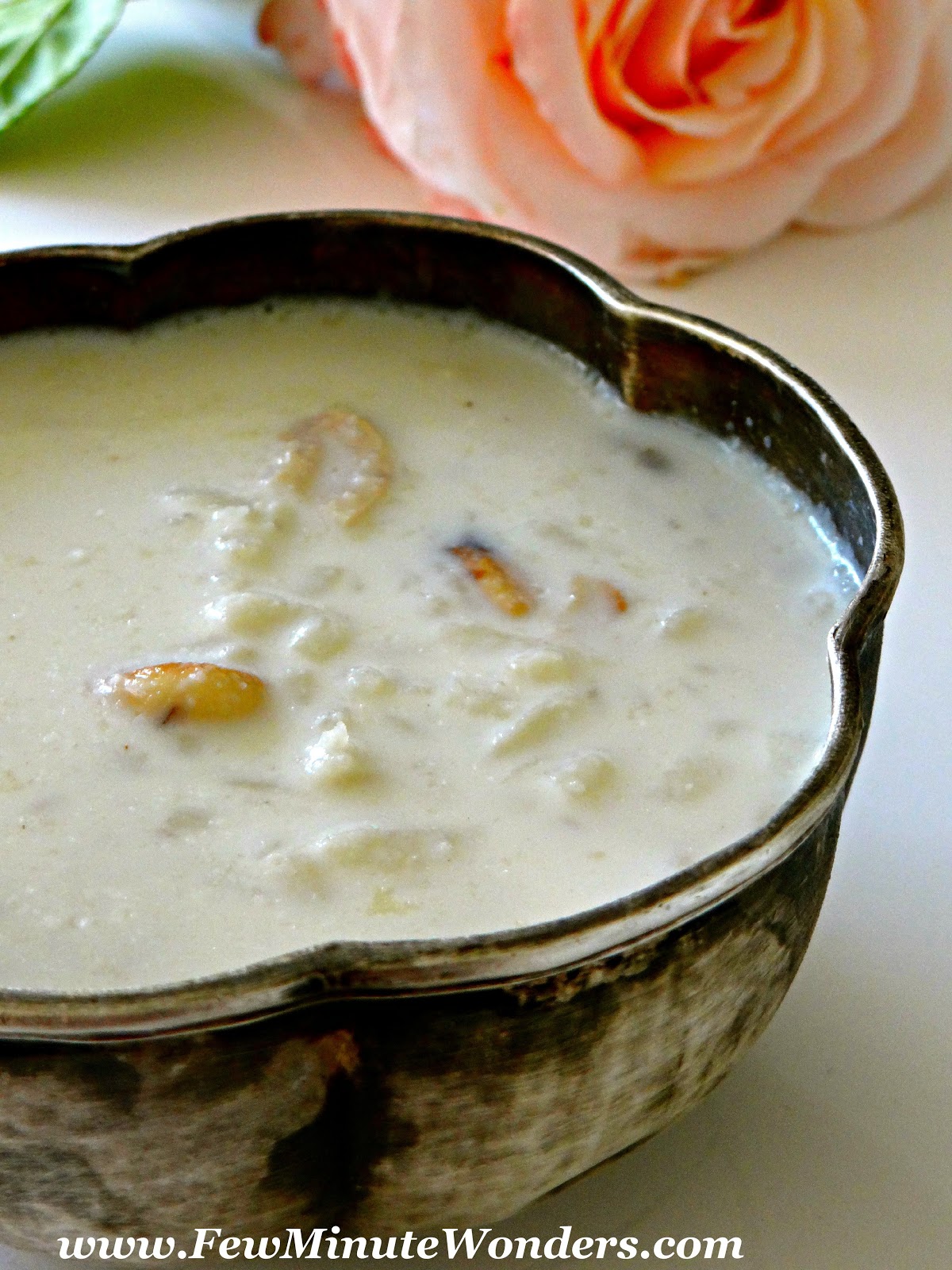 Aval/ Avil Payasam / Poha Kheer / Beaten Rice Pudding - Few Minute Wonders