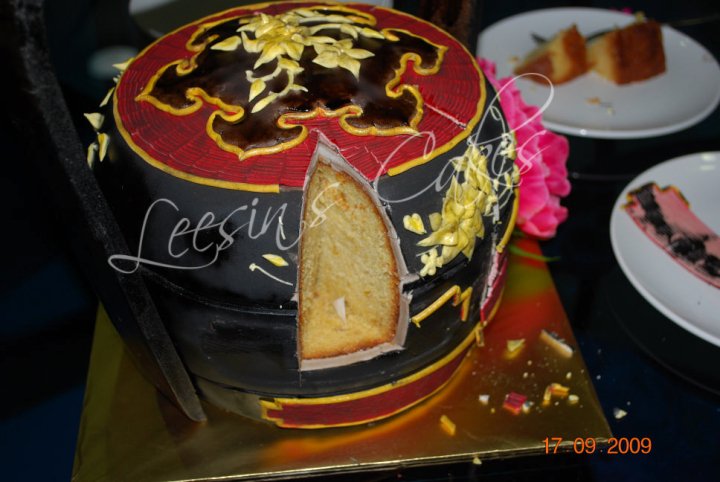Penang Wedding Cakes by Leesin: Nyonya Basket Cake