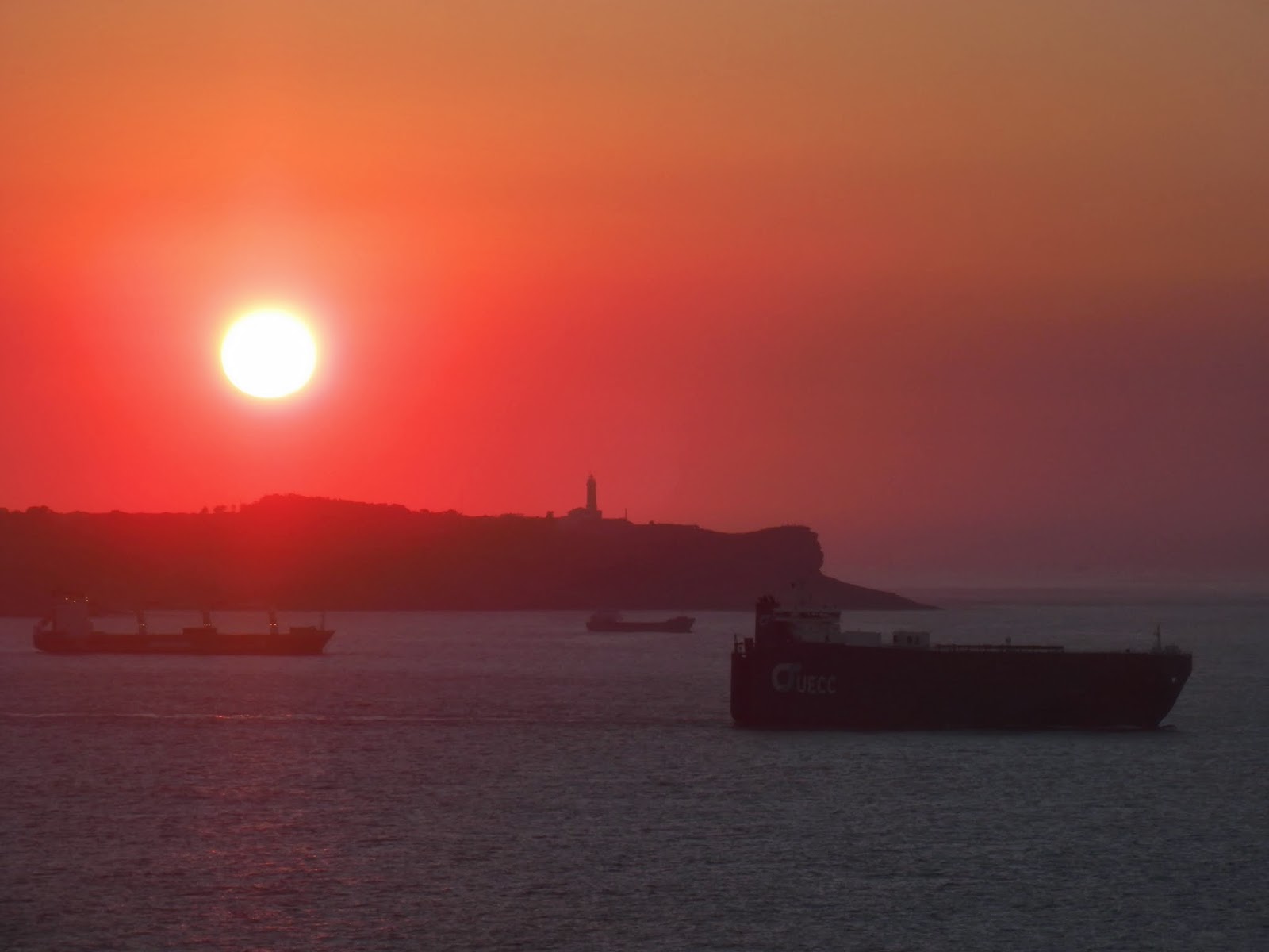 hadaquenada: POLUCIONES NOCTURNAS III