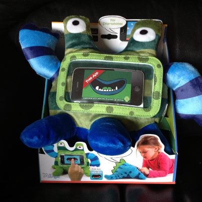 AppAbled: Wise-Pet, My Cuddly Protector - Stripy Review