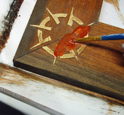 Wood Icing® Company: Wood Icing/Compass Stencil Project