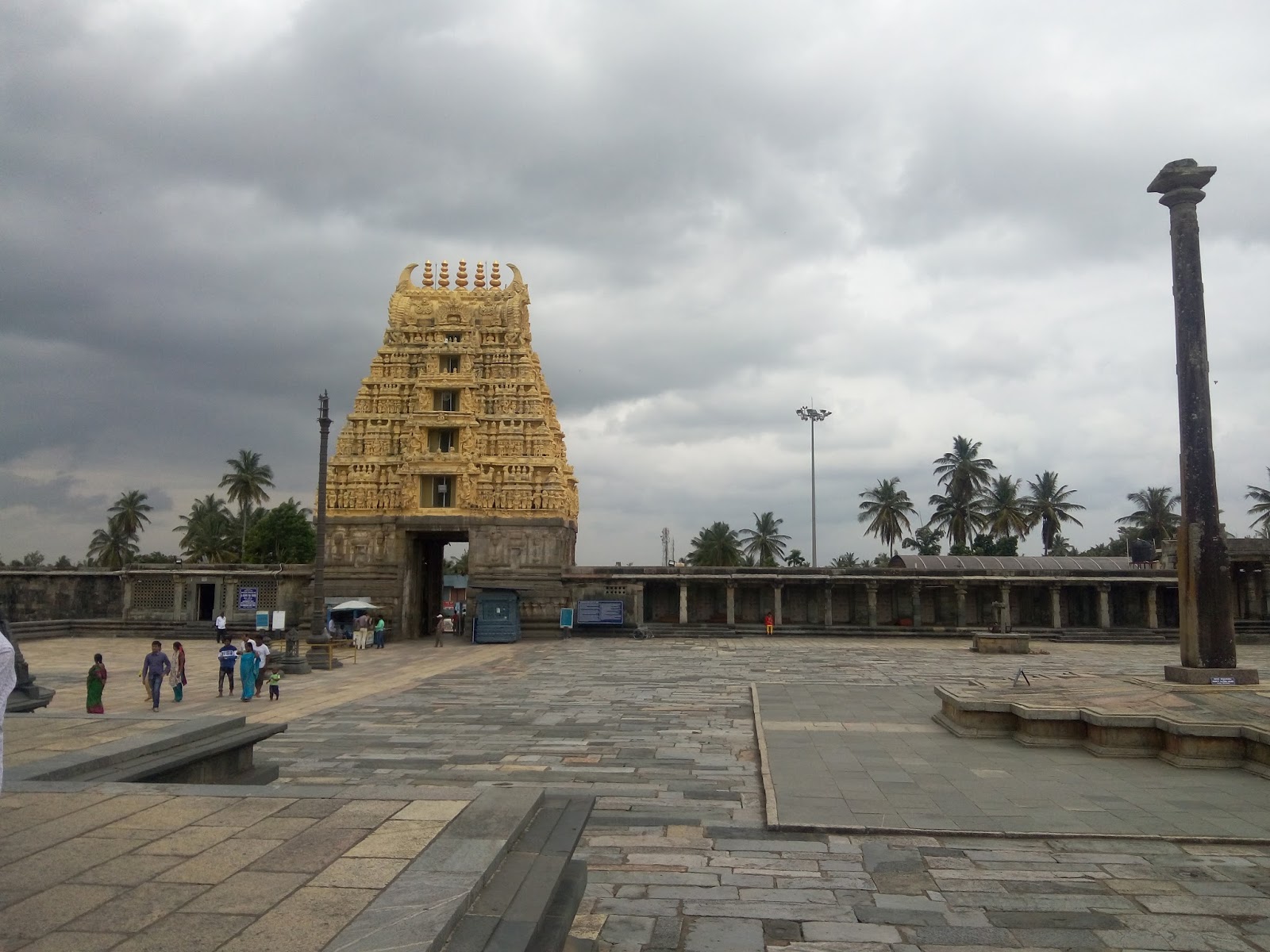 Beluru - History and Travel Guide