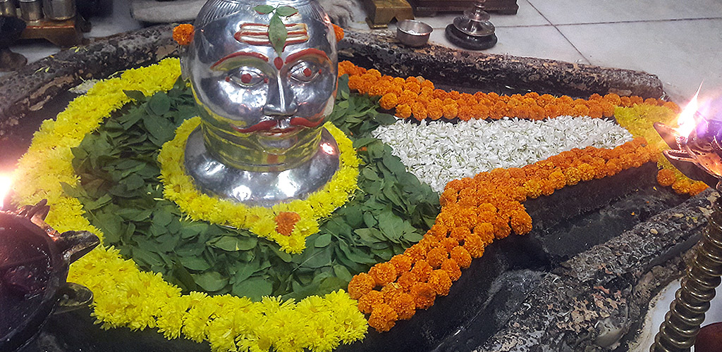 Hindu Temples of India: Trimbakeshwar Temple, Trimbak, Nashik, Maharashtra