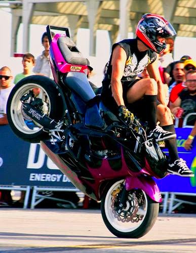 MOTO STUNT : STUNT RIDER CALI VALLE