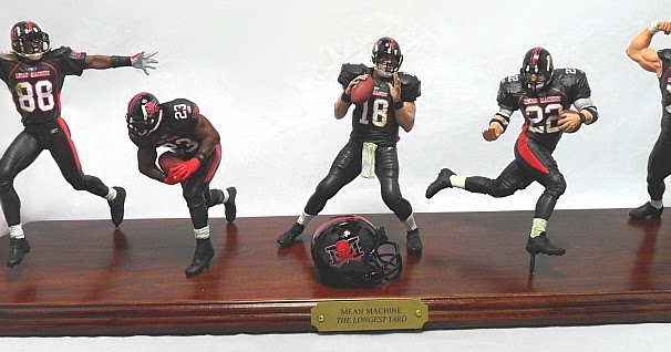 Sports Attic Customs: FINISHED-"Movie": 2005 Longest yard - Mean Machine