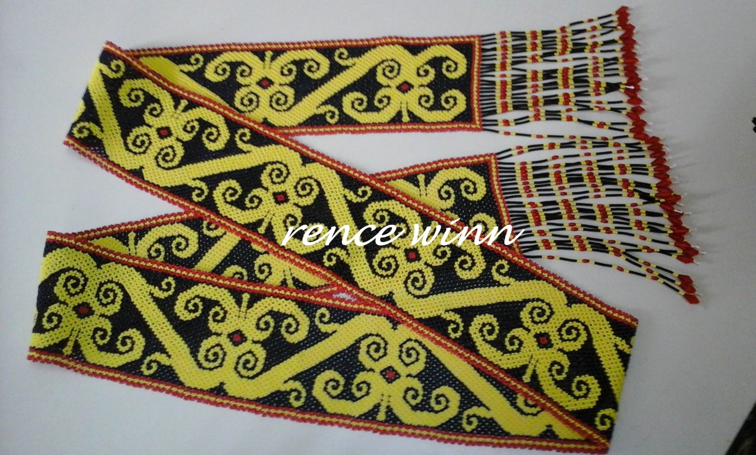 RenWin’s BeadCraft Shopping Blog: Selampai (Iban's Craft)