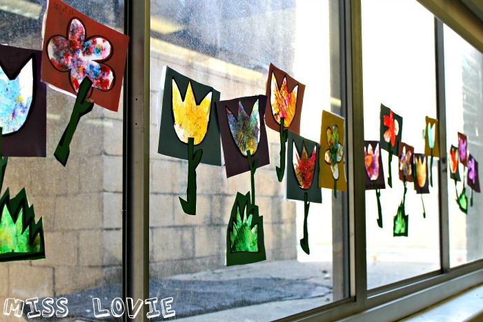 Miss Lovie: Stained Glass Flower Kids Craft {Tutorial}