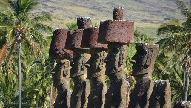 Isla De Pascua: Mitos Y Leyendas.