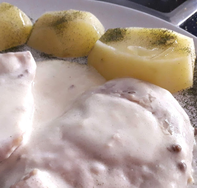 La vida práctica de Lola Bralo: POLLO A LA PIMIENTA VERDE