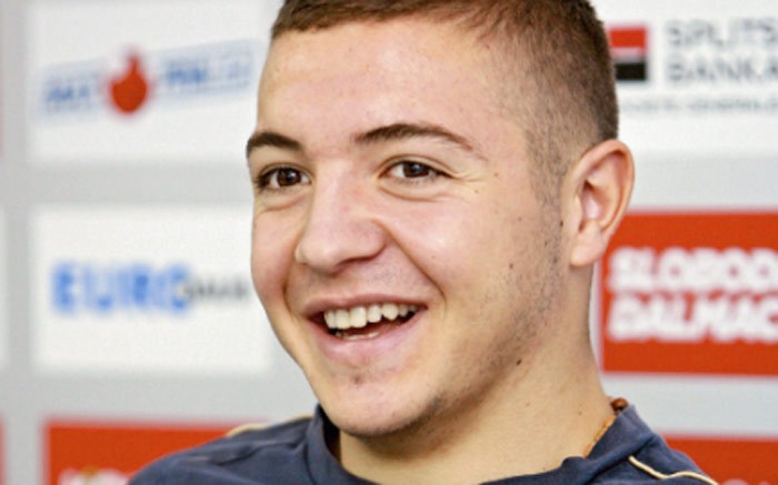 AzzurroNapoli 1926: Radosevic si scatena e parla già in napoletano ...