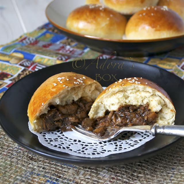 Adora's Box: ASADO BUNS