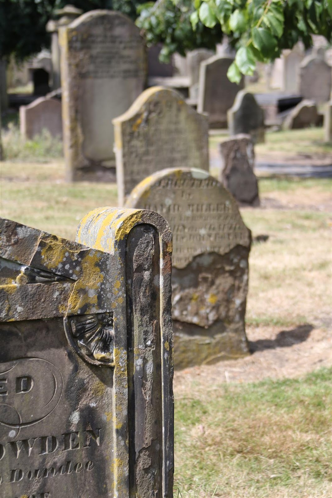 emuse: Dundee Howff cemetery