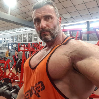 Bodybuilder Muscle Worship: Grassi Alessandro Italian Bodybuilder