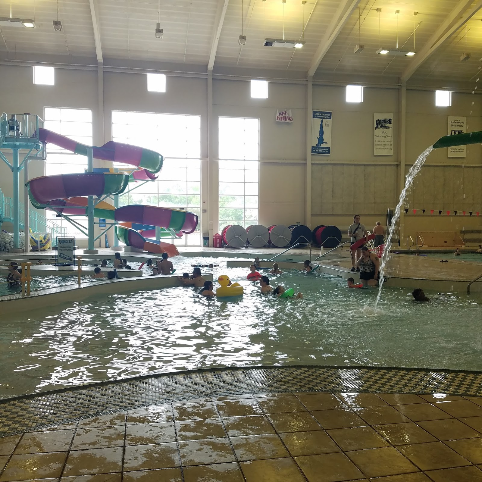 Play St. Louis: Indoor Pool at St. Peter's Rec Plex